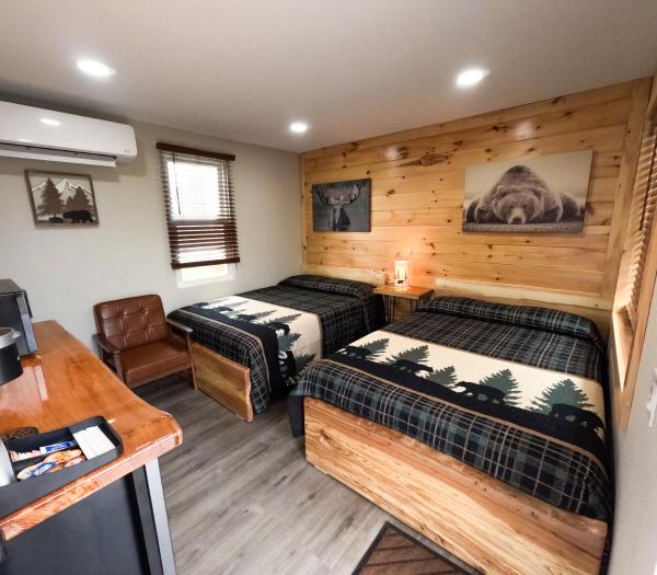 Sleepy Bear Inn - Hilton, NY