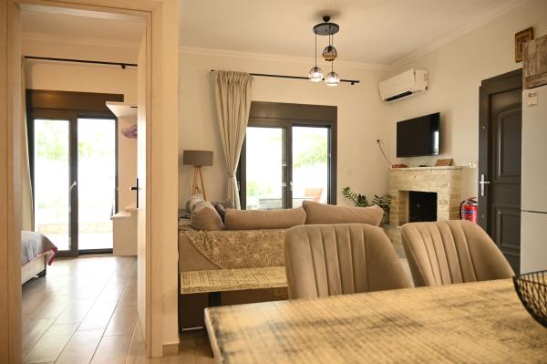 Liocharis Akro 1 - Cephalonia