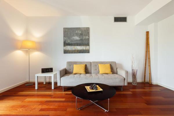 Plaça Catalunya Luxurious 2bedroom With Balcony - La Barceloneta