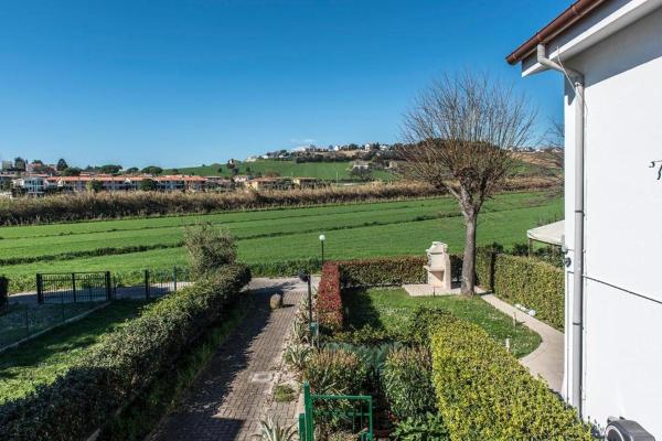 Comodo Bilocale A Marcelli - M271 - Numana