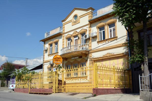 Yellow Hostel Dushanbe - Dushanbe