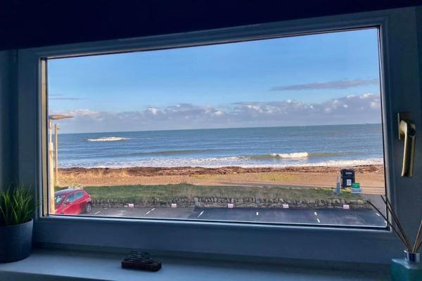 Stonehaven Scotland -Sea Front Location -Sea Views - Stonehaven