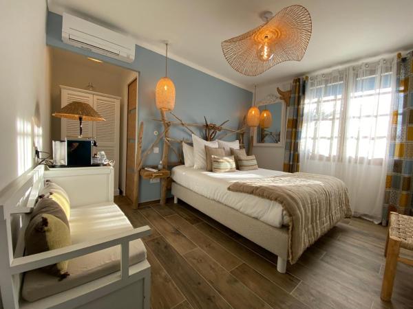 Hôtel Le Neptune En Camargue - Arles