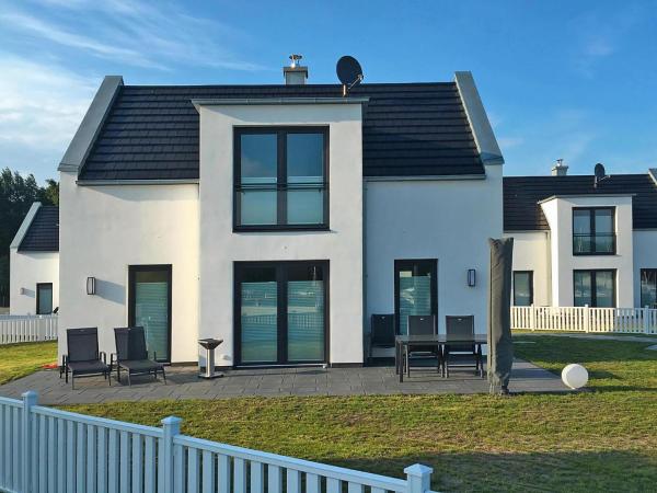 Ferienhaus Am Yachthafen In Peenemünde - Usedom