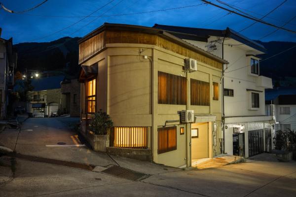 Corner House - 飯山市