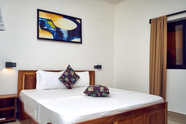 Azuria Hotel - Togo