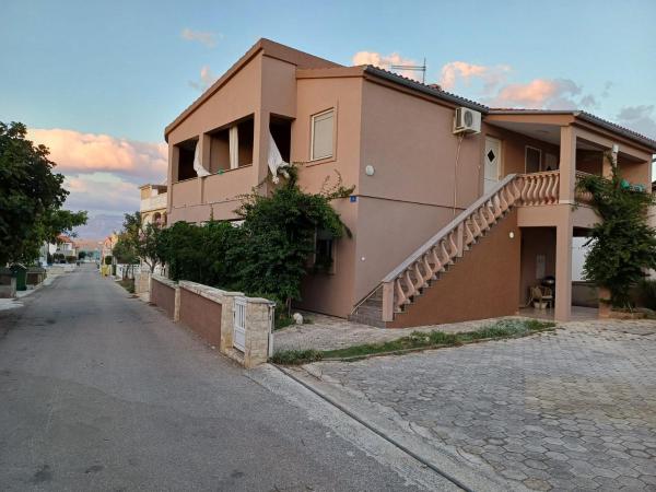 Apartments Marina - Vir