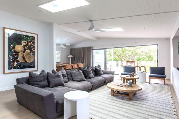 Al Sole - 4 Bedrooms - Pool - Location - Noosa Heads