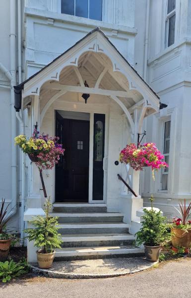 Claridge House - Crowborough
