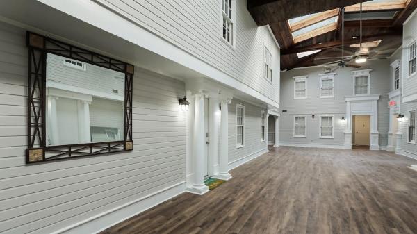 The Post Loft- In The Heart Of Downtown Statesboro - Statesboro, GA