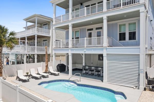 Blue Heaven Amazing Custom Home With Private Heated Pool Close To Beach - Ocean Isle Beach, NC