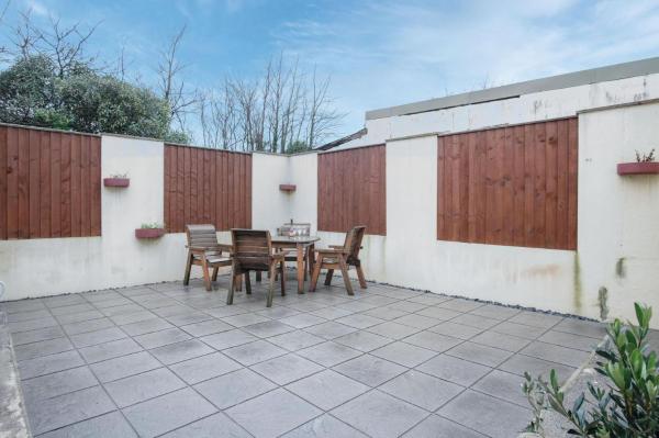 The Brambles - 2 Bedroom Cottage - Llanteg - Pembrokeshire