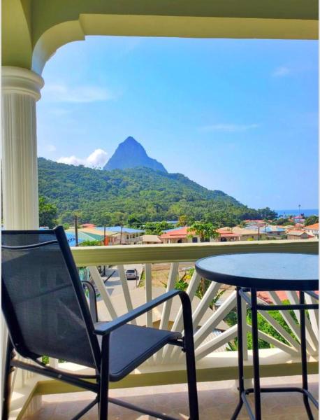 La Pelle - Saint Lucia