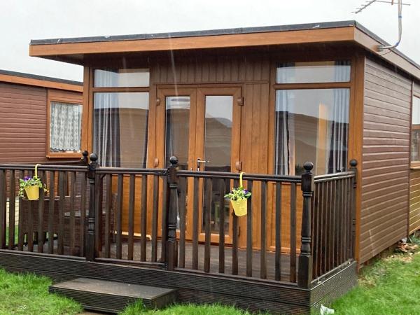 J16 Mablethorpe Pet Friendly Chalet - Sutton on Sea