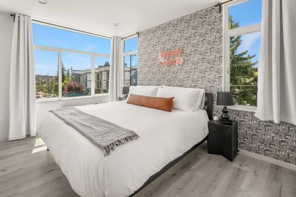 Emerald City Chic - 2bed&2bath Townhouse - Seattle, WA