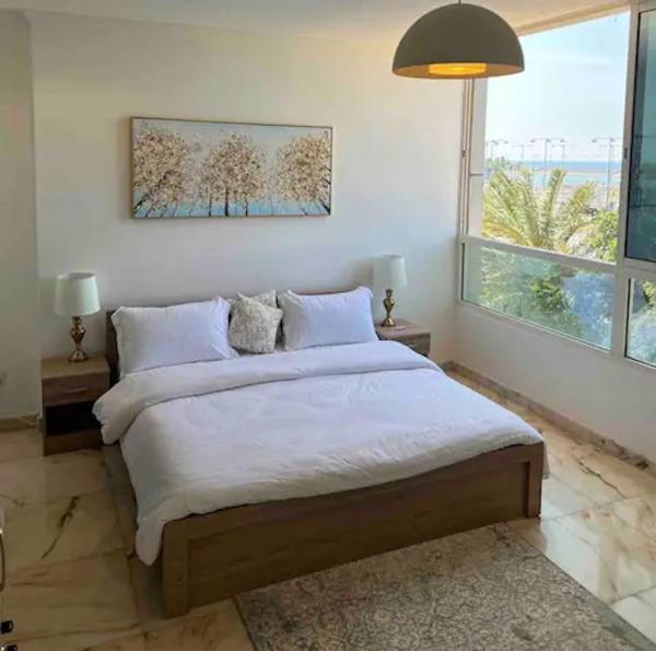 Luxurious Apartment Partial Sea View - 제다