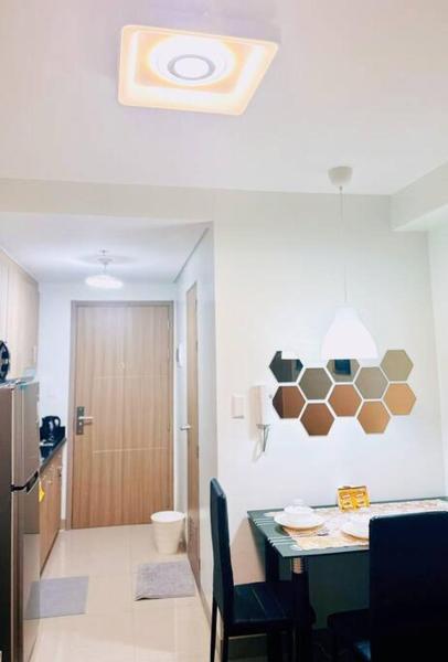 Shabby Chic & Contemporary Condo - Manila