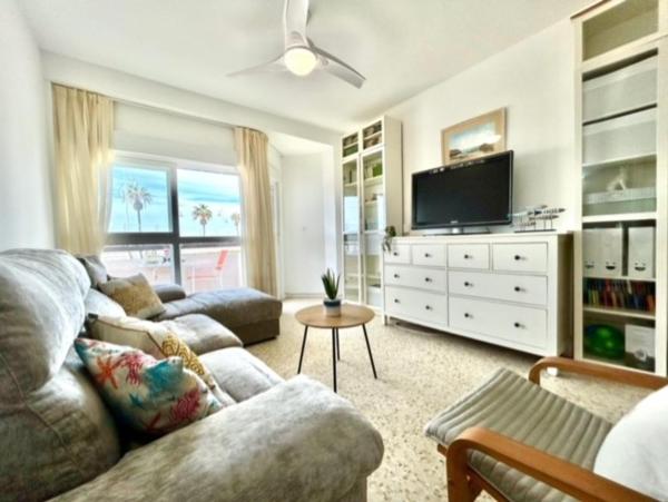 Gatu Valdeplaya 1ª Linea Playa Piscina Parking 3 Dormit 2 Baños, " Preferente Mayores De 21 Años Y Familias " - Cádiz