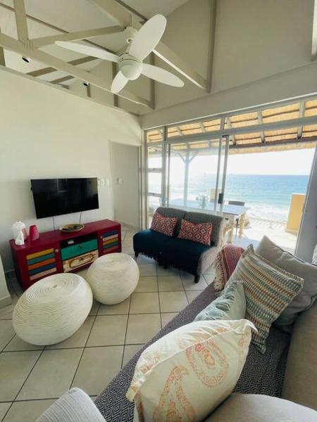 Waterfront Ocean Views - eMdloti
