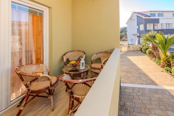 Apartment Mahnet - Vir, Kroatien