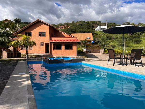 Quinta Vacacional En Yunguilla, Estancia Esperanza - Ecuador
