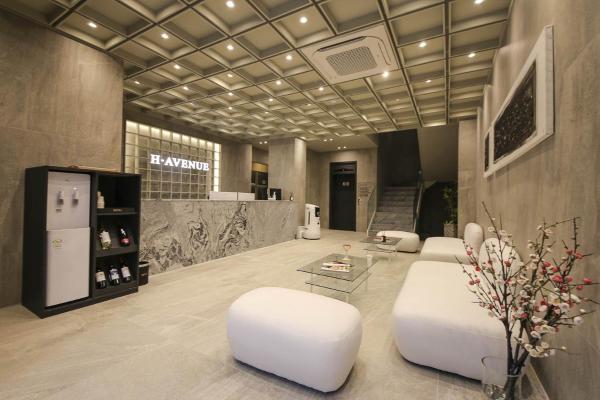 H Avenue Hotel Sangmu Branch - Gwangju