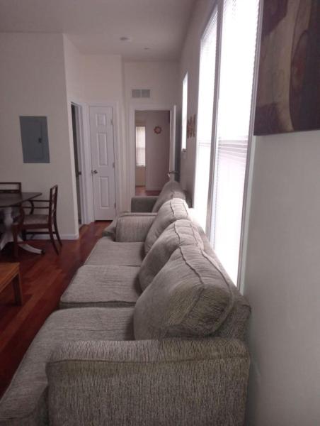 Comfy Cozy Roomy - State of New York