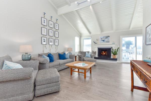 Sunset Island 3 Level Home On The Water Sleeps 10 - Long Beach, CA