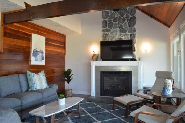 Majestic Cabin Overlooking The Lake! - Garden, UT