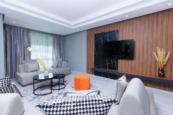 Chic & Spacious : 3br Apartment In Central Rabat - Rabat