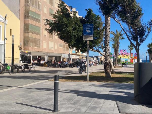 Apartment To 100m Of The Beach - Torrevieja