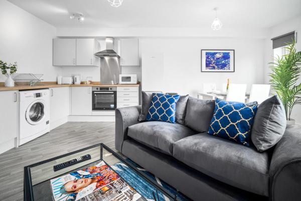 2 Bedroom Apartment - Free Private Parking - Netflix & Wifi - Top Rated - 52c - ウォルヴァーハンプトン