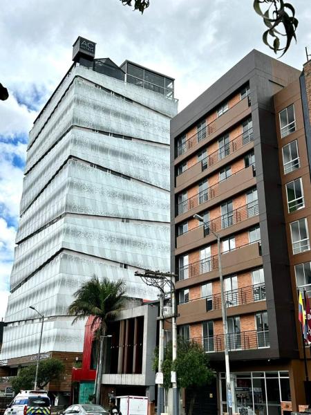 Aura 85 Suites - Bogotá