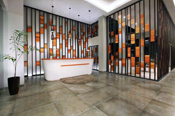 Harper Purwakarta By Aston - Purwakarta