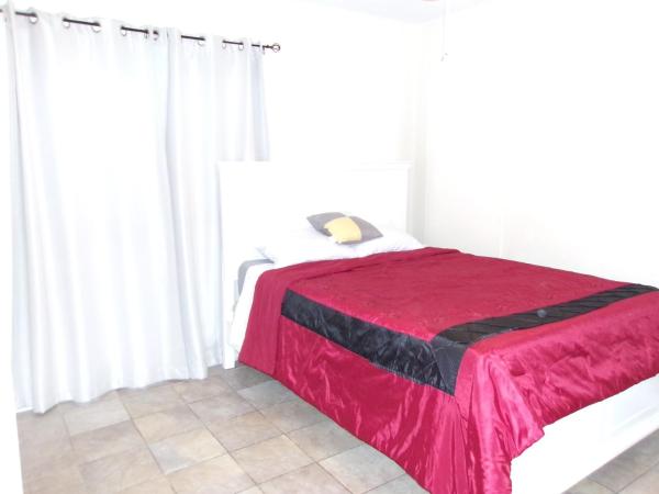 Glamorous Gem - Whittier, CA