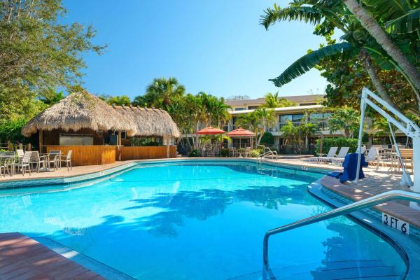 Best Western Naples Inn & Suites - Naples, FL