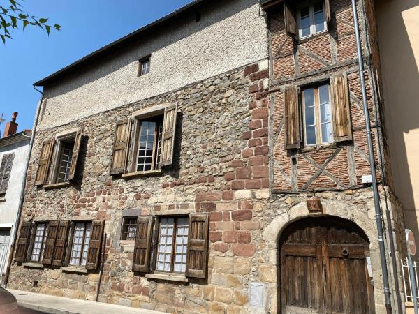Chez Vous... à La Chanoinerie - Francia