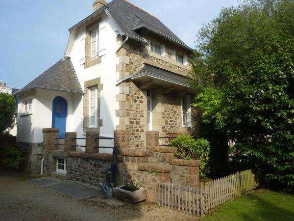 Maison De Caractère Avec Wifi Et Parking Proche Plage Et Commerces - Fr-1-368-409 - Perros-Guirec