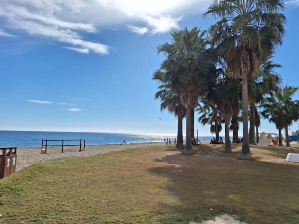 Acogedor Apartamento Junto A La Playa - Fuengirola
