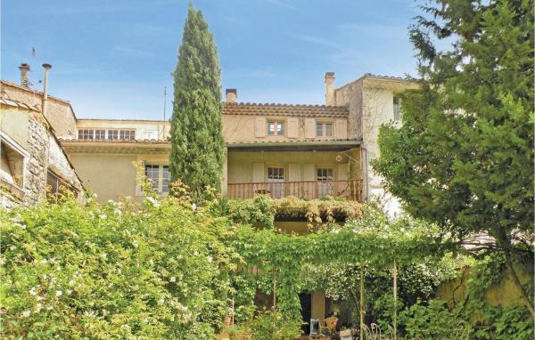Nice Home In St Didier With Kitchen - Carpentras