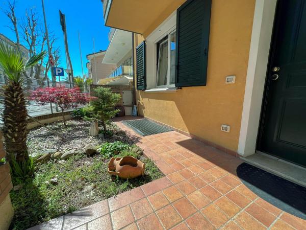 70 Villetta Indipendente Con Giardino - Cesenatico