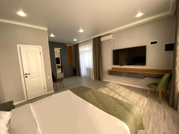 Dosman Hotel Bishkek - Bishkek