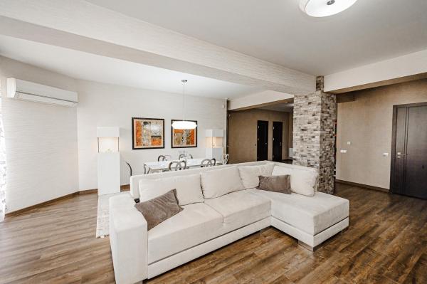 Spacious Apartment Close To Valea Trandafirelor Park! - Chișinău