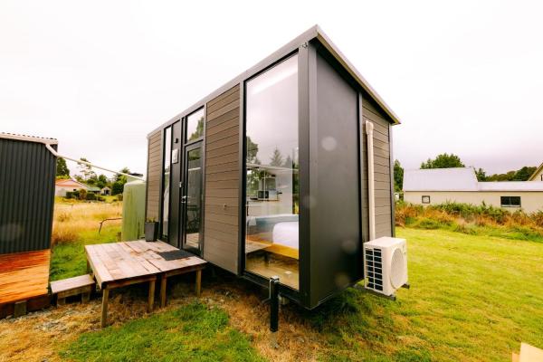 Rimu View 1 By Tiny Away - Hokitika