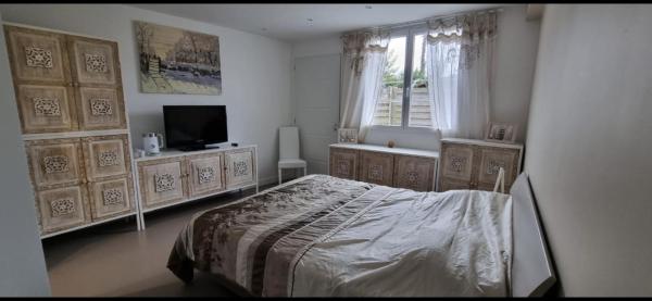 Belle Chambre Privée Avec Douche Et Toilette Indépendantes Dans Une Magnifique Villa - Bassin d'Arcachon