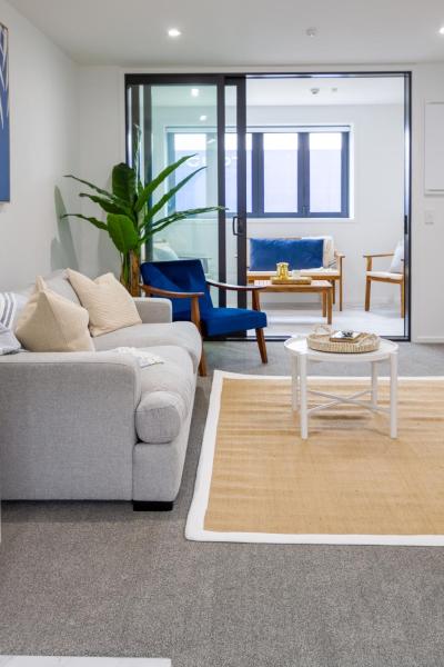 Greek Island Inspired 2 Bed Room 1 Bath Townhouse - Christchurch