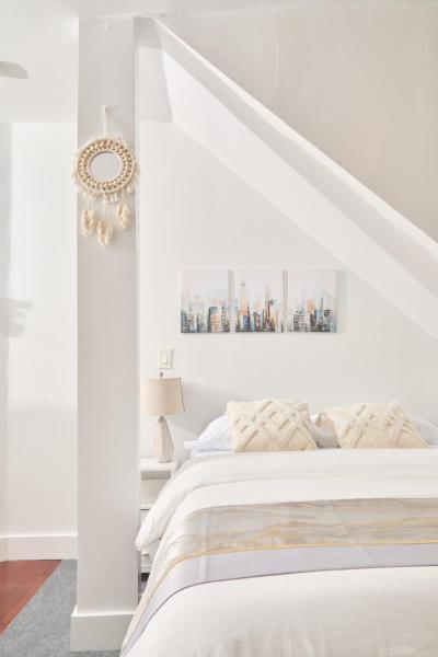 Private Loft In Hells Kitchen Near Times Square - 