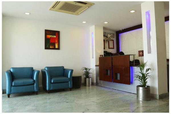 Hotel The R Blues Near New Delhi Airport - New Delhi