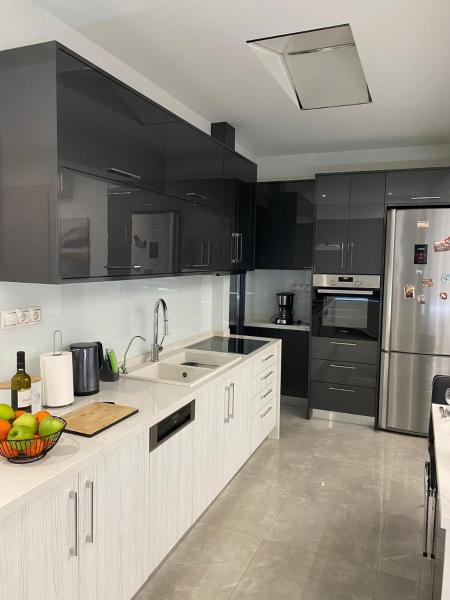 Ivory Style Maisonette Near Downtown - Iraklion