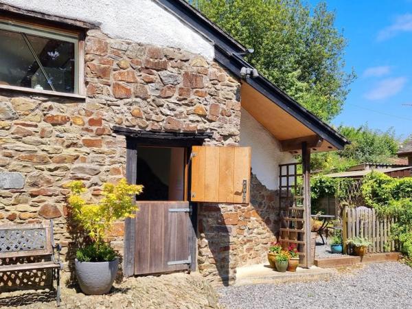 The Hide At Lemons Farm - North Devon District